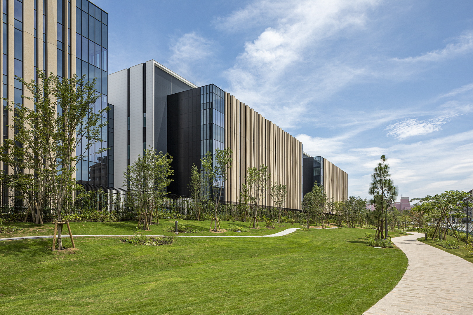 New pharmaceutical center: Chugai Life Science Park Yokohama